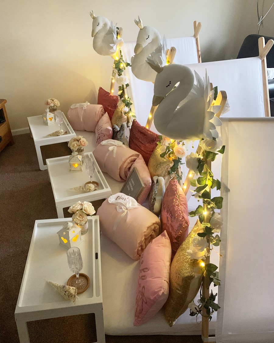 Swan Lake - Sleepy Bees